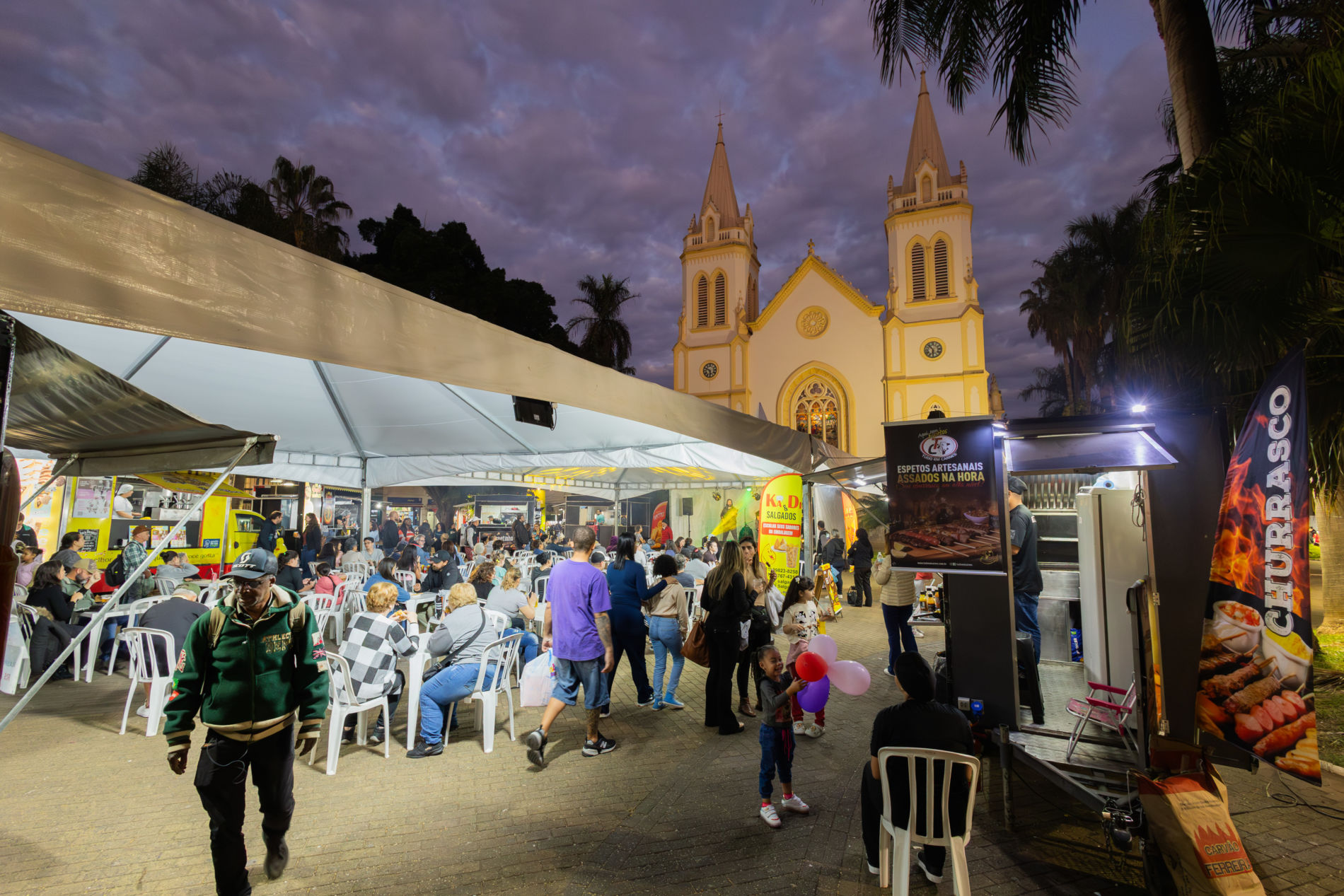 Centro da Gente inicia a programação da semana com Copa no Centro ...